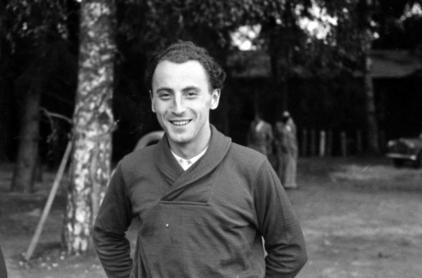 Hungarian Pentathlete Becomes the Oldest Living Olympic Champion ...